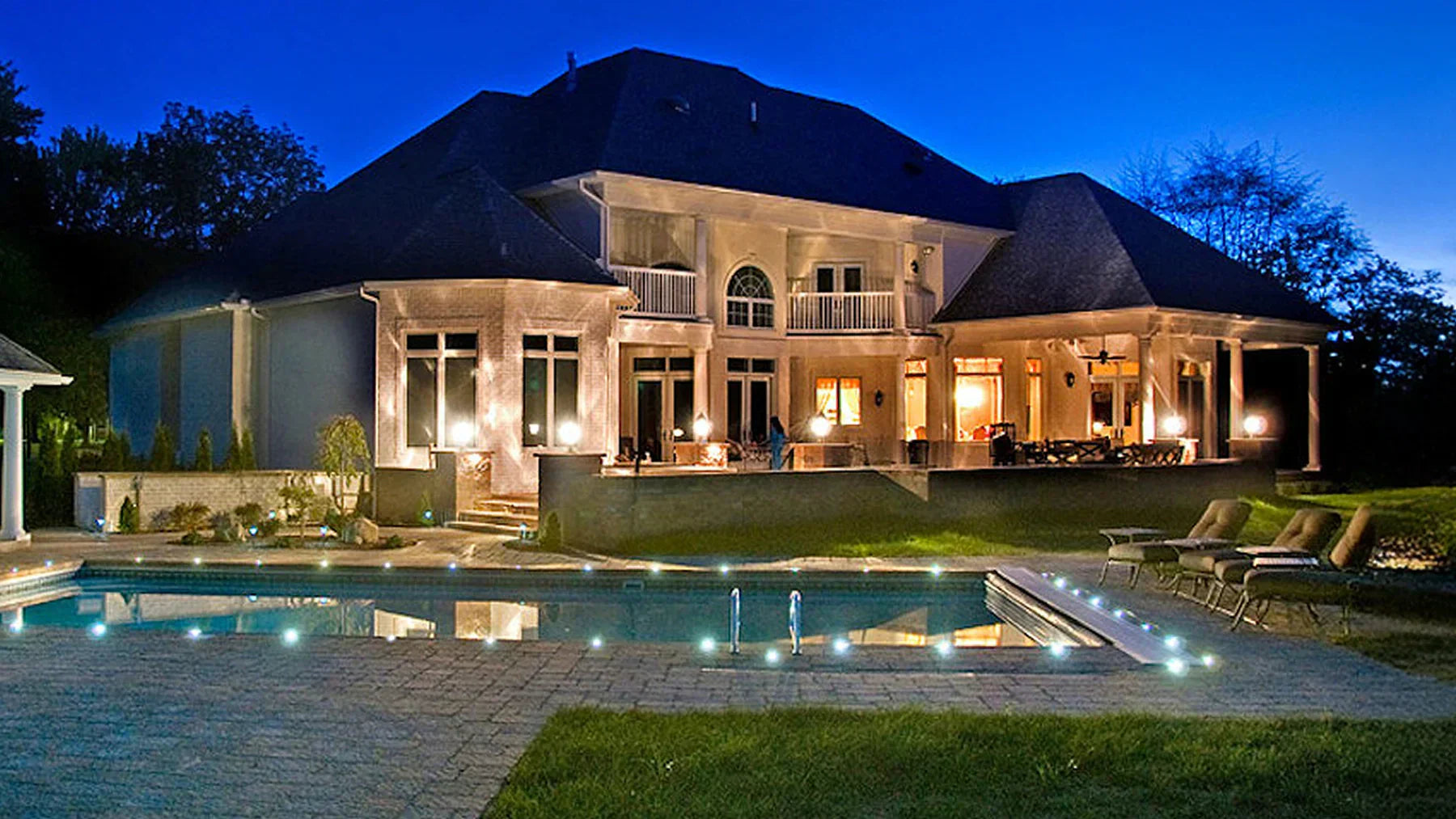 Beat the Heat with Energy Efficient Lighting | DEKOR® Lighting