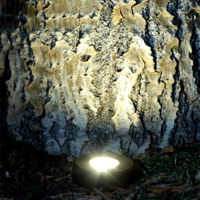 Outdoor LED Puck Light: Uplight for Trees, Landscape | DEKOR® Lighting